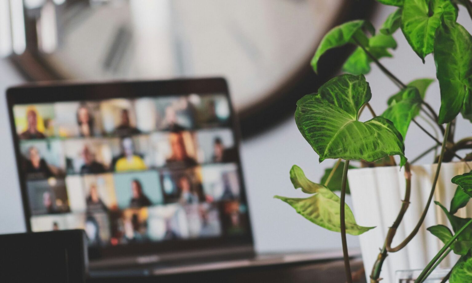 ePLATFORMS – Digitalized working environment with Katja Laasonen