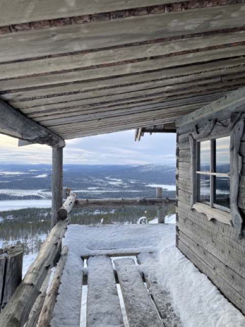 Matkailu- ja majoituspalvelut – Minä Restonomina